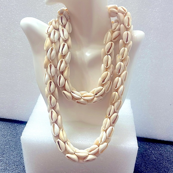 Jewelry | 17 White Seashell Rope Necklace | Poshmark